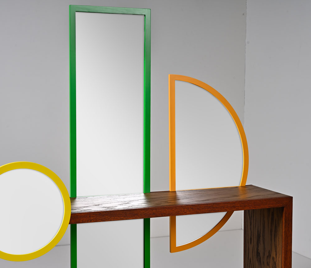 The Menagerie Ltd | THE ELIZA CONSOLE